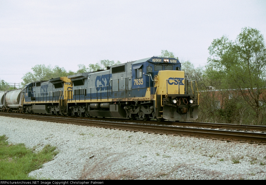 CSXT 7635 and CSXT 7613